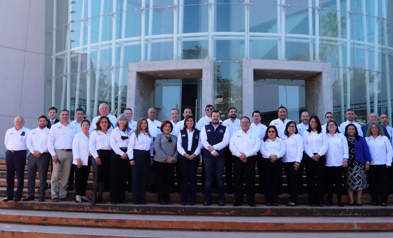 Plantea rector con directores metas y retos de la UAT para el 2023 | revistadebate.click